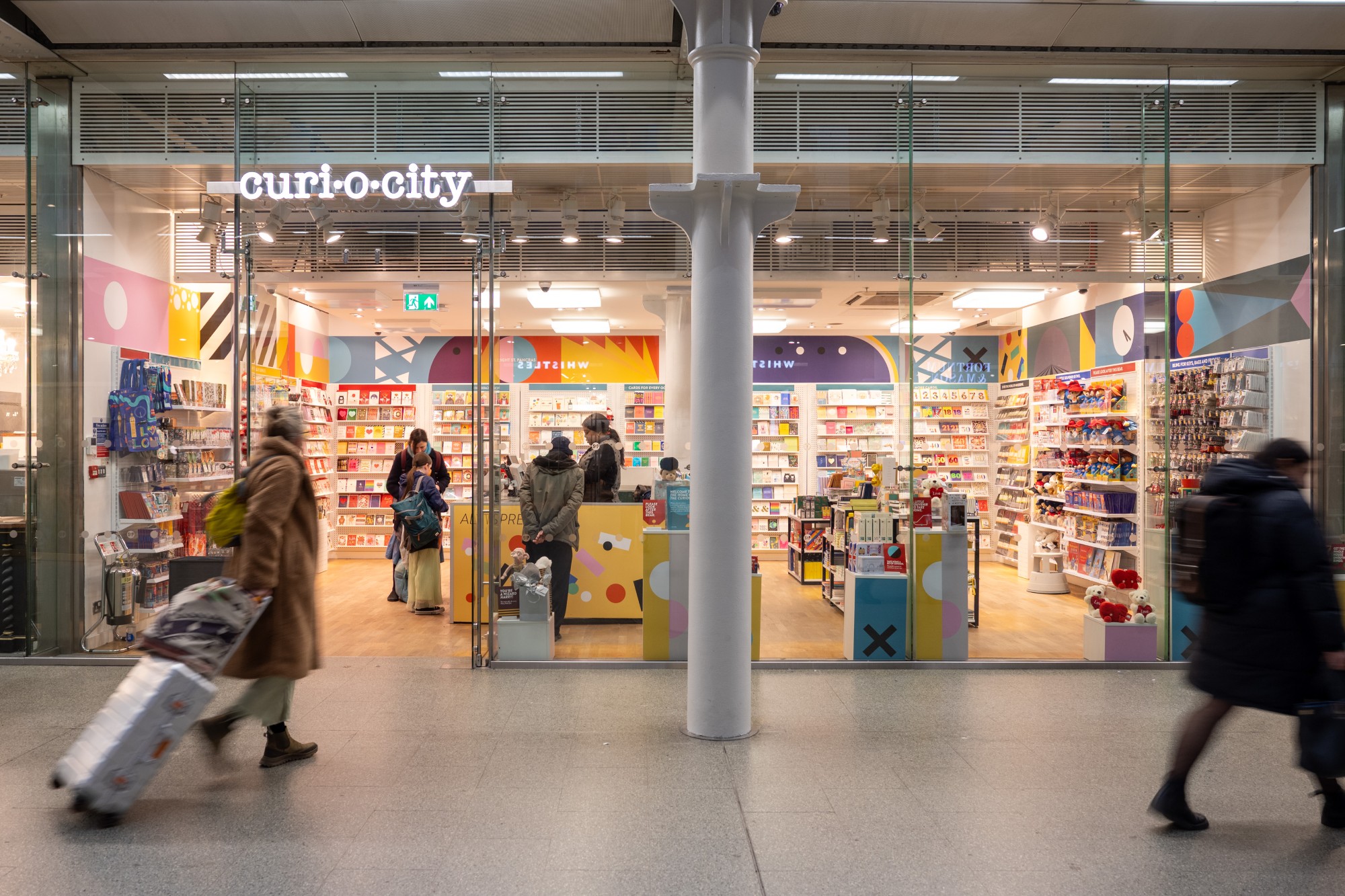 Curiocity at London St. Pancras International Station